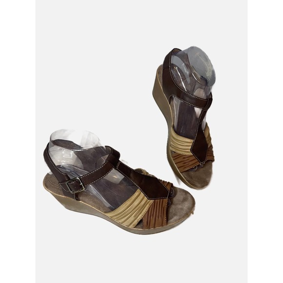 Naturalizer | Shoes | Natural Soul By Naturalizer Evie Wedge Brown ...